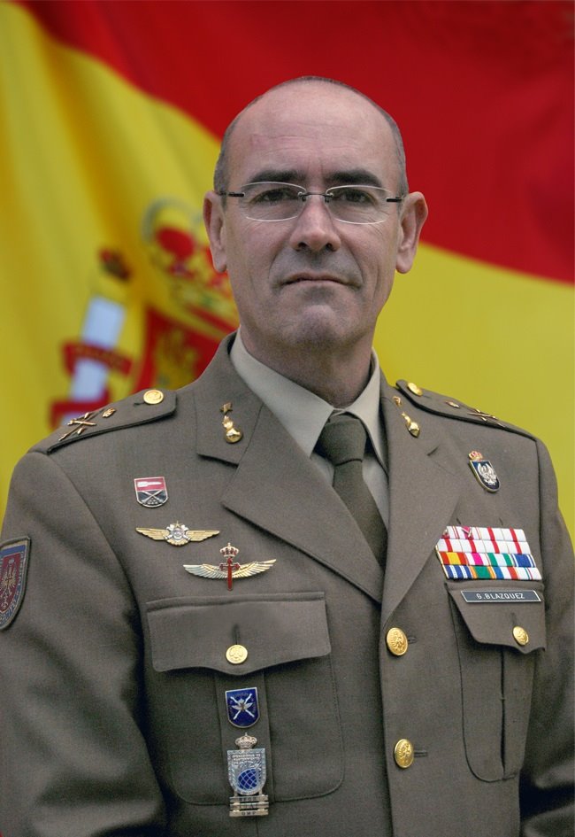 El General de División Fernando García Blázquez es nombrado Comandante ...