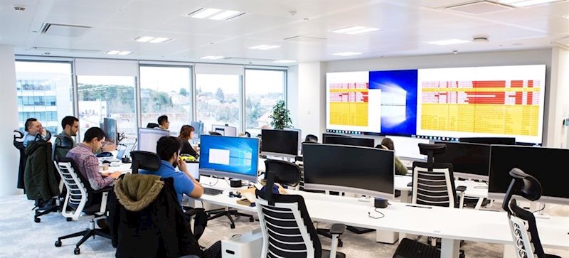 Roche estrena un centro pionero y sostenible para sus servicios ...