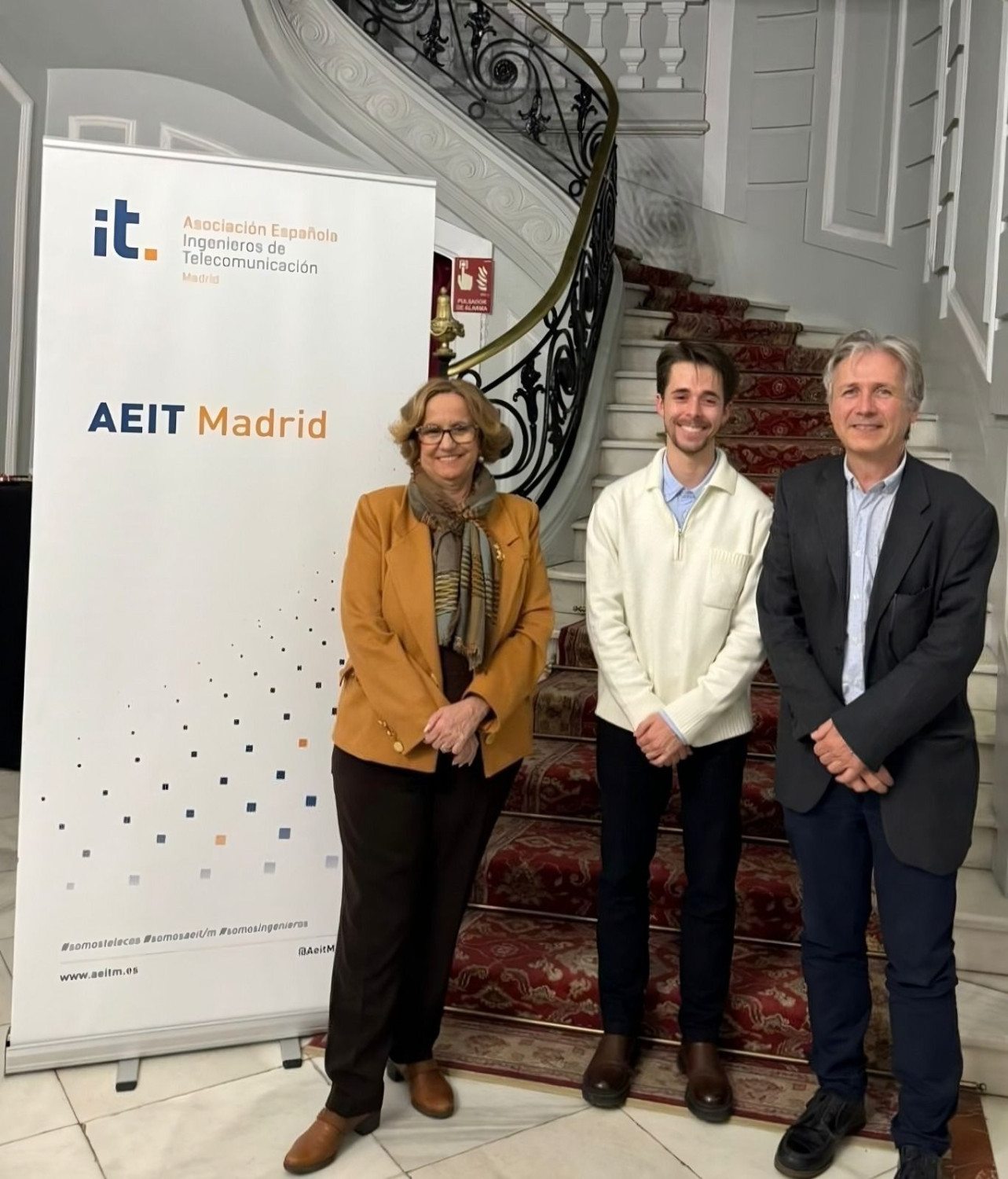 AEIT Madrid: Ingenieros de telecomunicación usan satélites para ...